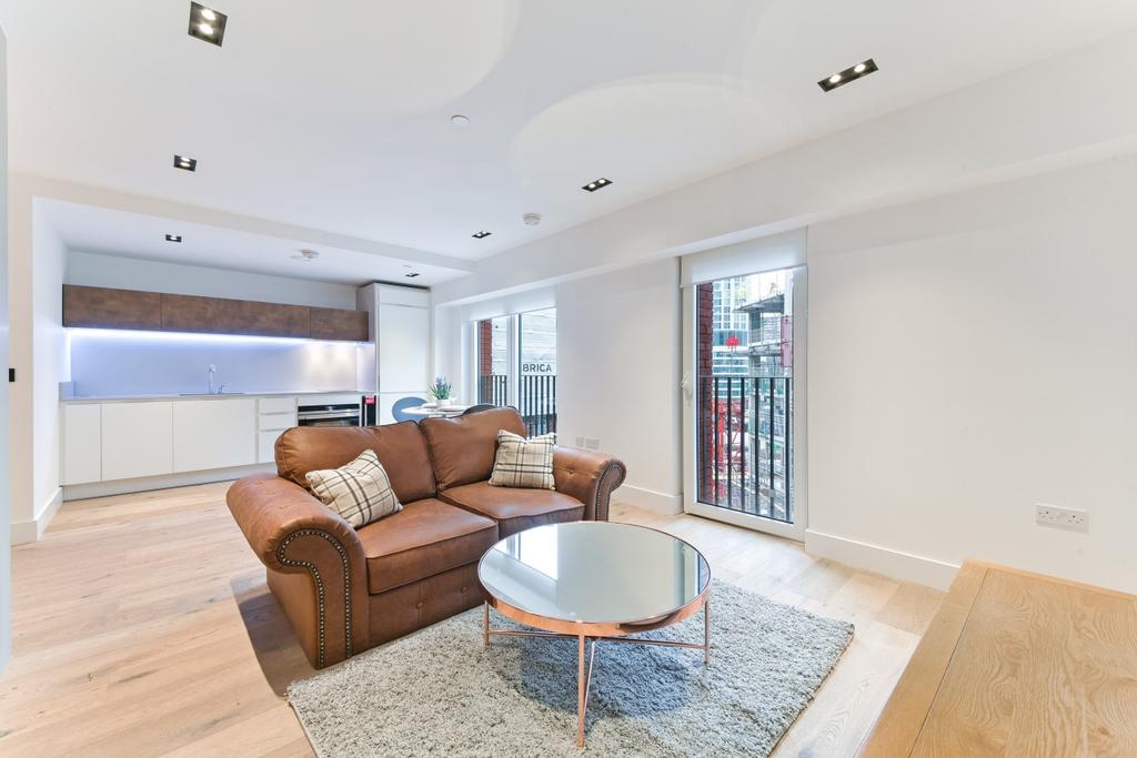 Keybridge House, Keybridge, Vauxhall SW8 Detached house - £2,167 pcm (£ ...