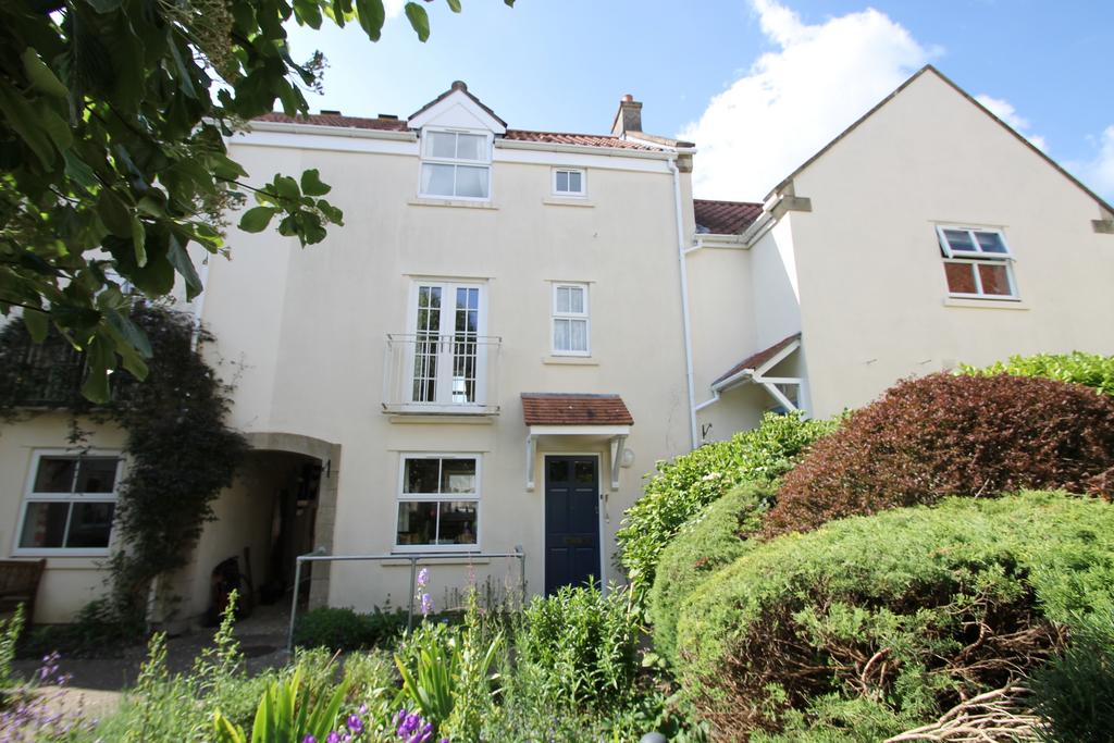 Lawpool Court, Wells 3 bed townhouse - £325,000
