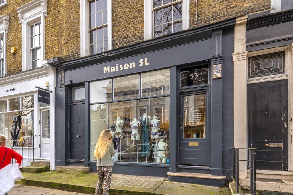 Ledbury Road, London W11 Retail property (high street) - £900,000