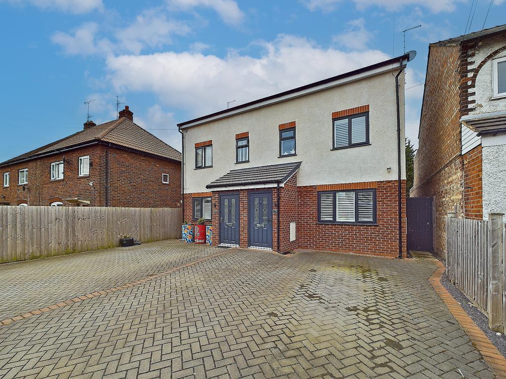 St Marks Road, Saltney, CH4 3 bed semi-detached house - £280,000