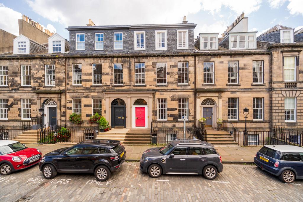 Northumberland Street, Edinburgh EH3 5 bed townhouse - £1,550,000