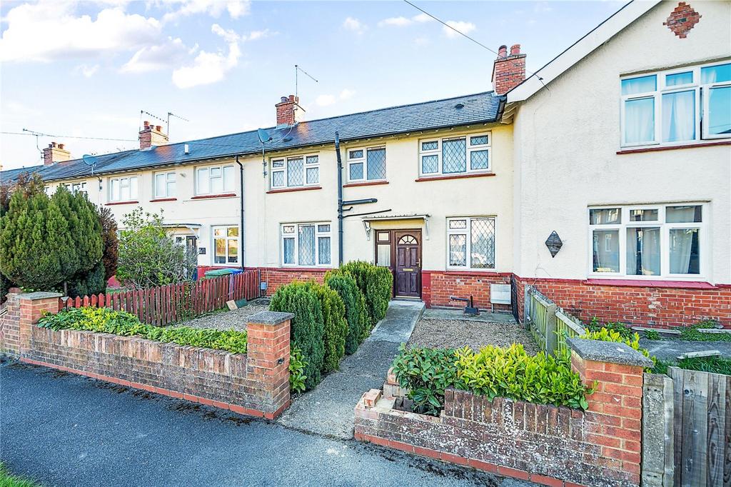 Tichborne Place, Aldershot GU12 2 bed terraced house for sale - £275,000