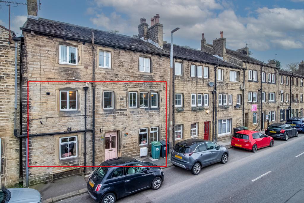 Woodhead Road Holmbridge Holmfirth 2 Bed End Of Terrace House For