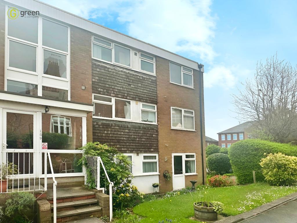 Kennedy Close, Sutton Coldfield B72 2 bed ground floor flat - £80,000