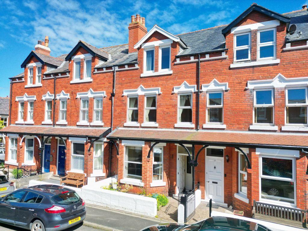 5 Well Close Terrace, Whitby 4 bed townhouse for sale - £375,000