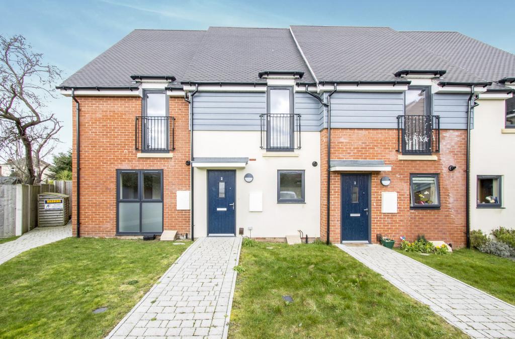 Warnford Place, Bournemouth 2 bed terraced house - £1,275 pcm (£294 pw)
