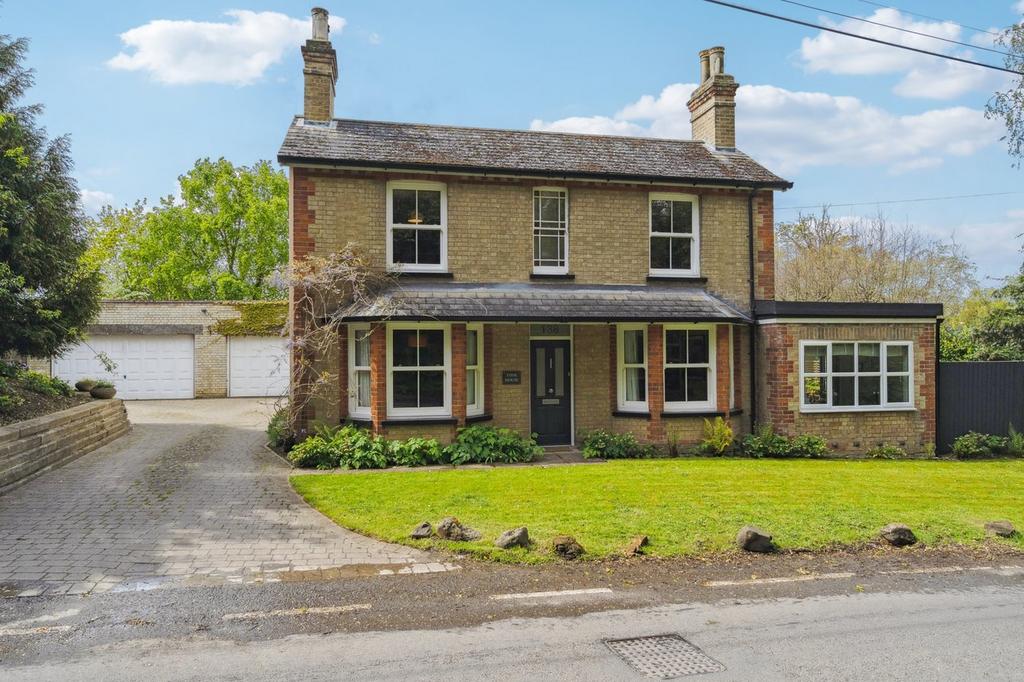 High Street, St Neots PE19 3 bed detached house for sale - £525,000