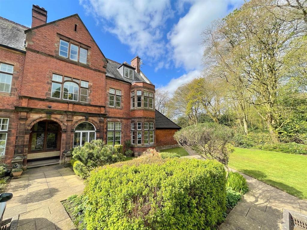 East Drive, Cheddleton, Leek 1 bed apartment for sale - £108,000