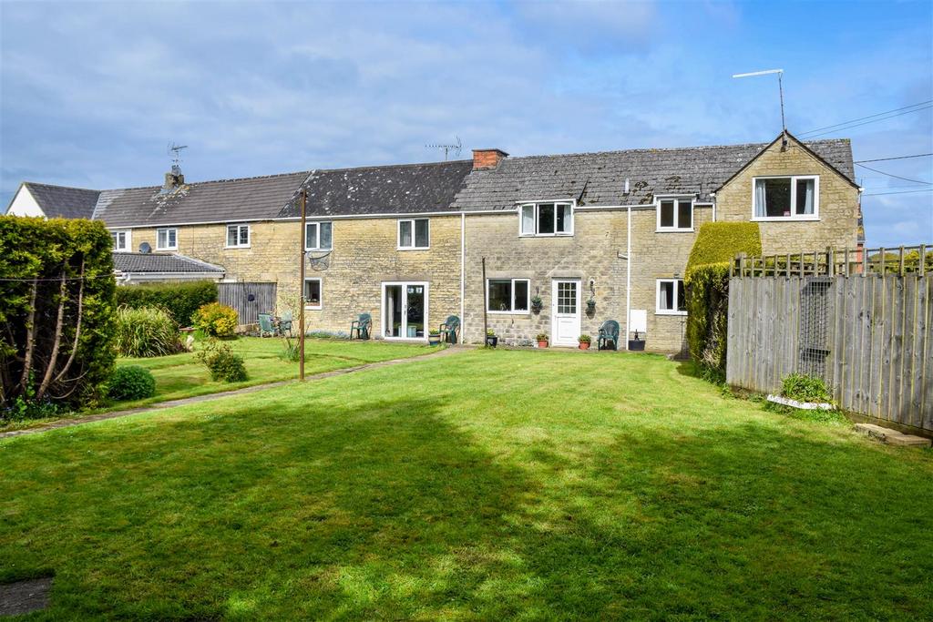 London Lane, Minety 4 bed semi-detached house - £495,000