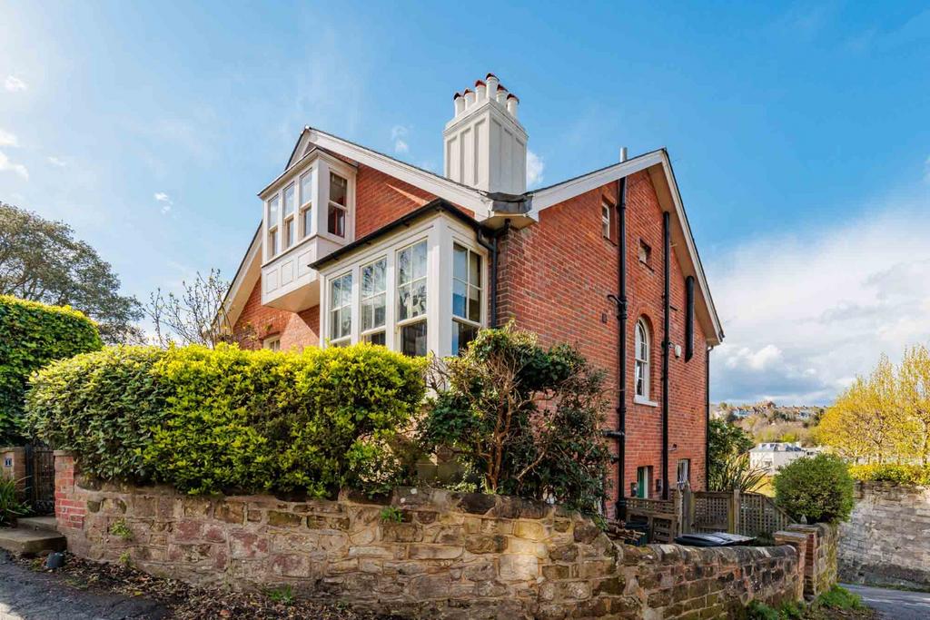 High Wickham, Hastings, TN35 5 bed detached house - £1,100,000