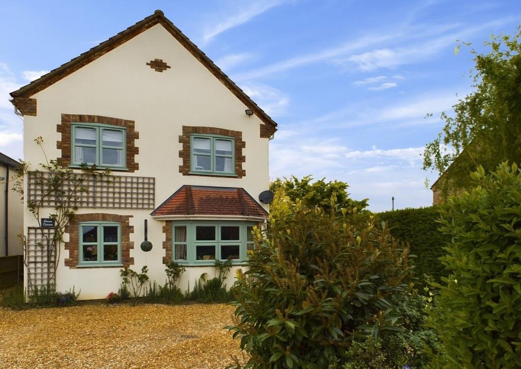 Ely Road, Hilgay PE38 5 bed detached house for sale - £450,000