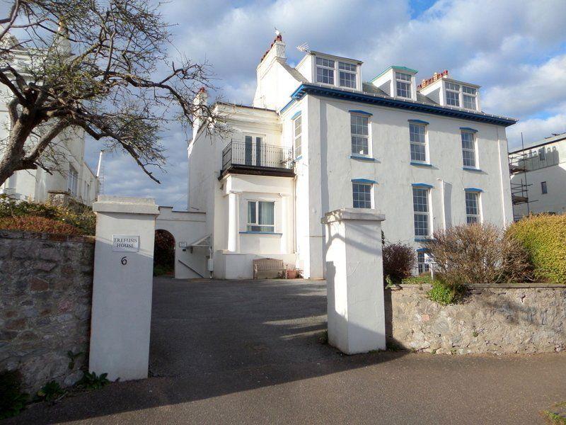 Trefusis Terrace, Exmouth, EX8 2AX 2 bed apartment - £399,950