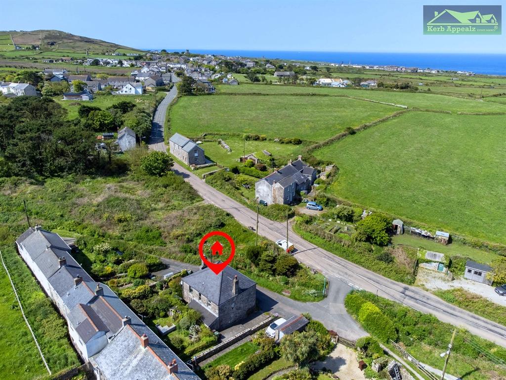 Bojewyan Stennack, Pendeen TR19 3 bed detached house for sale - £390,000