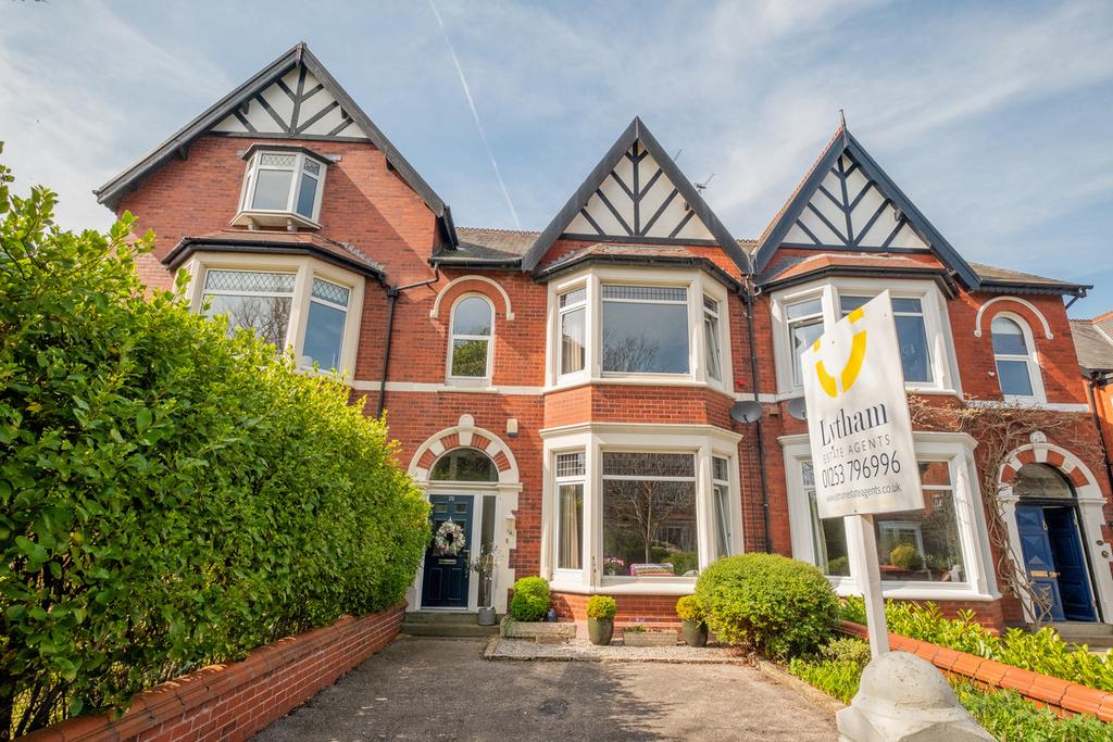 West Bank Avenue, Lytham St. Annes, FY8 5 bed terraced house for sale ...