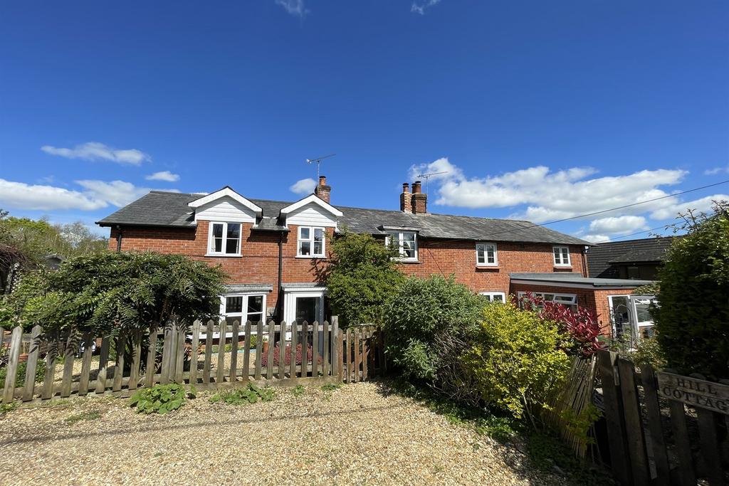 Redlynch 5 bed detached house - £725,000