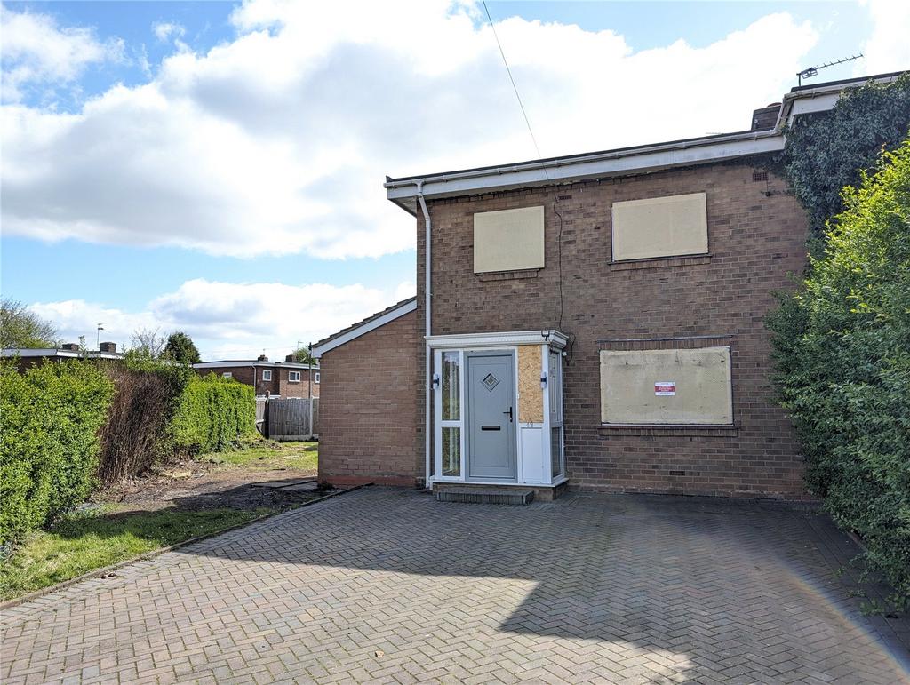 Turreff Avenue, Donnington, Telford... 3 bed semi-detached house - £135,000