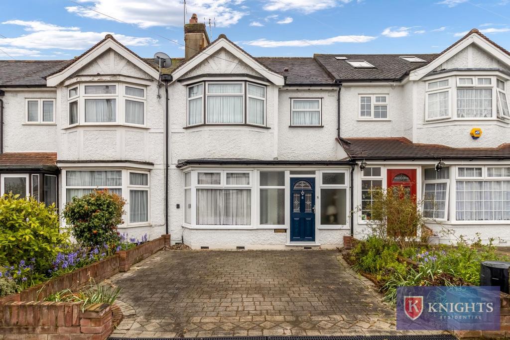Shortlands Close, London, N18 3 bed terraced house for sale - £515,000