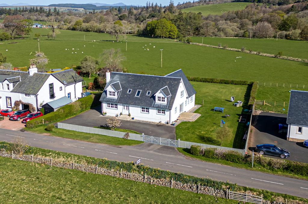 Fintry, Stirlingshire 5 bed detached house for sale - £598,000