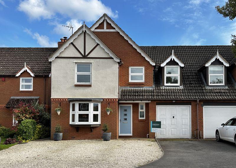Roman Way, Wantage 4 bed semi-detached house - £475,000