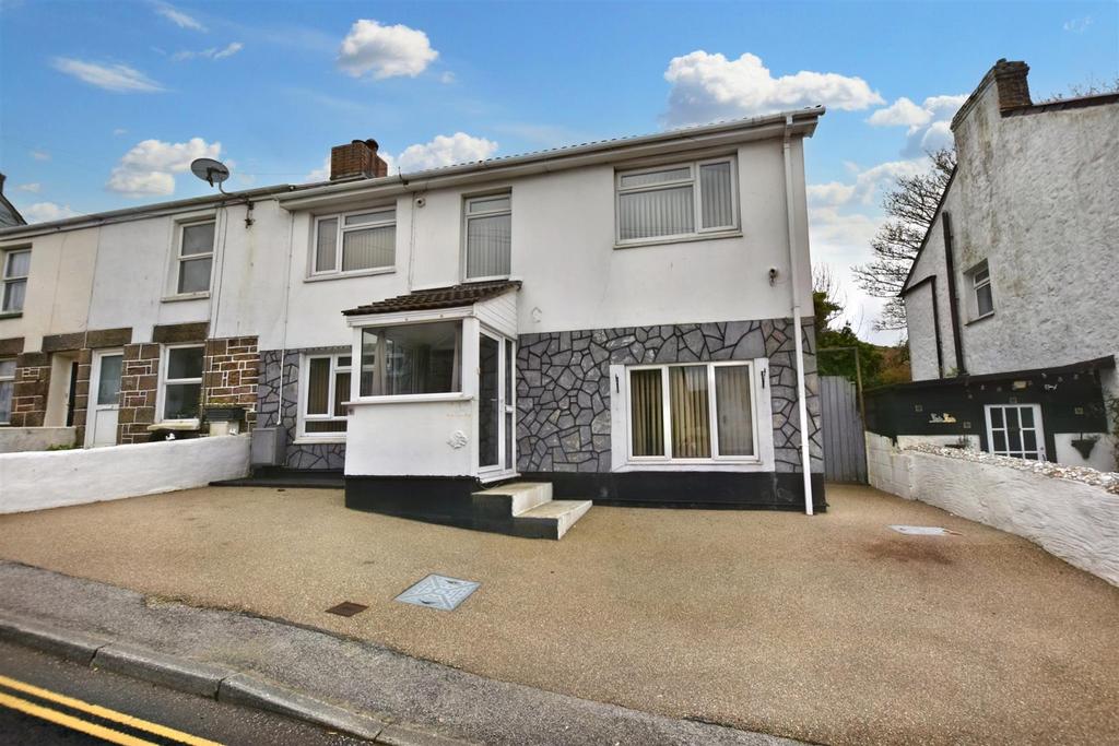 Wesley Street, Redruth 4 bed end of terrace house - £219,950