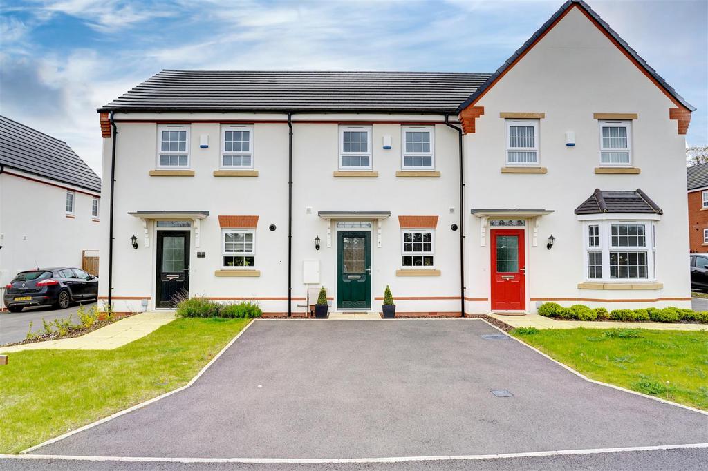 9 Narburgh Place, Alveley, Bridgnorth 2 bed terraced house - £220,000