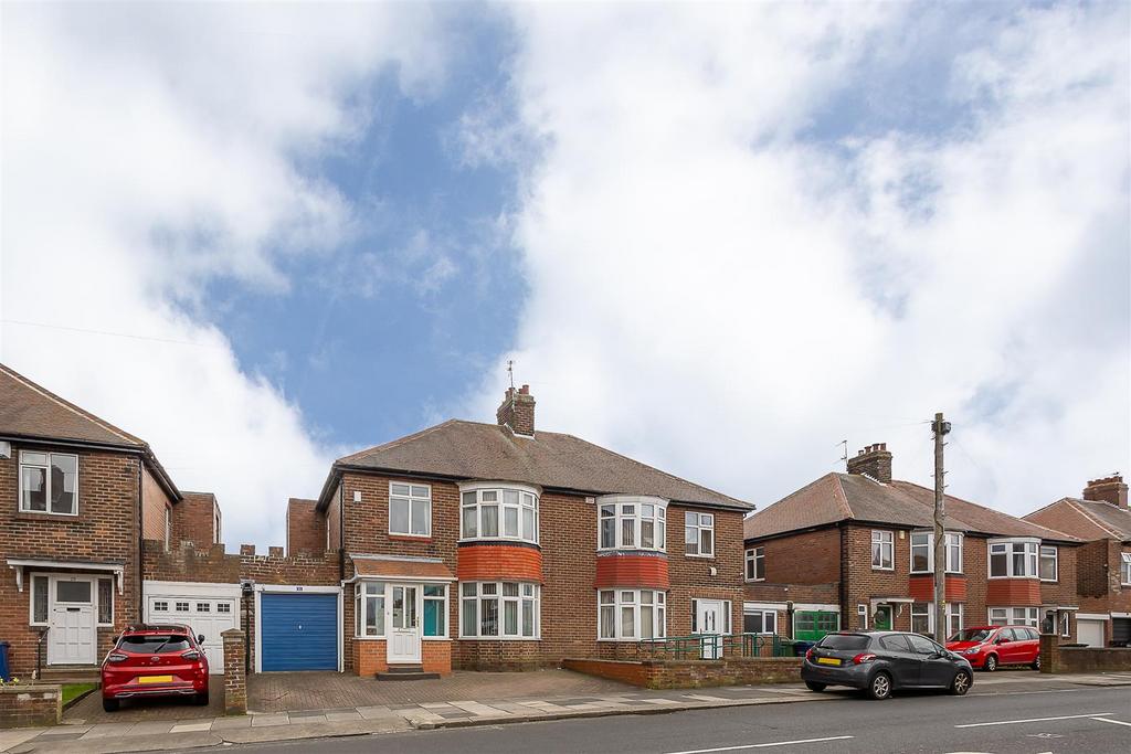 Fenham Hall Drive, Fenham, Newcastle... 3 bed semi-detached house - £ ...