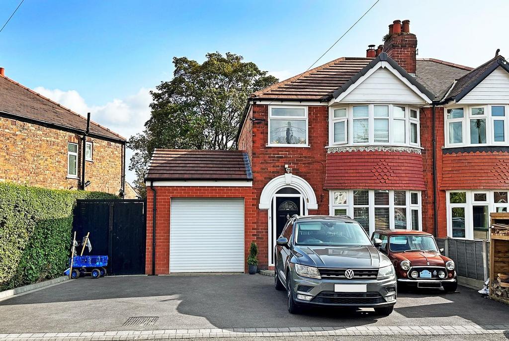 Greenway Road, Timperley 3 bed semi-detached house - £499,950