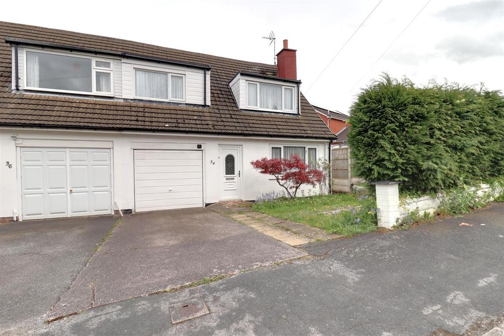 Repton Drive, Haslington, Crewe 3 bed semi-detached bungalow - £239,950
