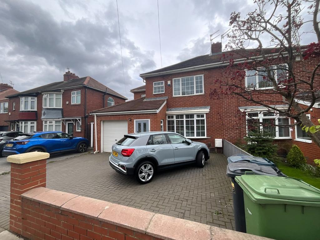 Victoria Road West Hebburn Ne31 3 Bed Semi Detached House £250 000