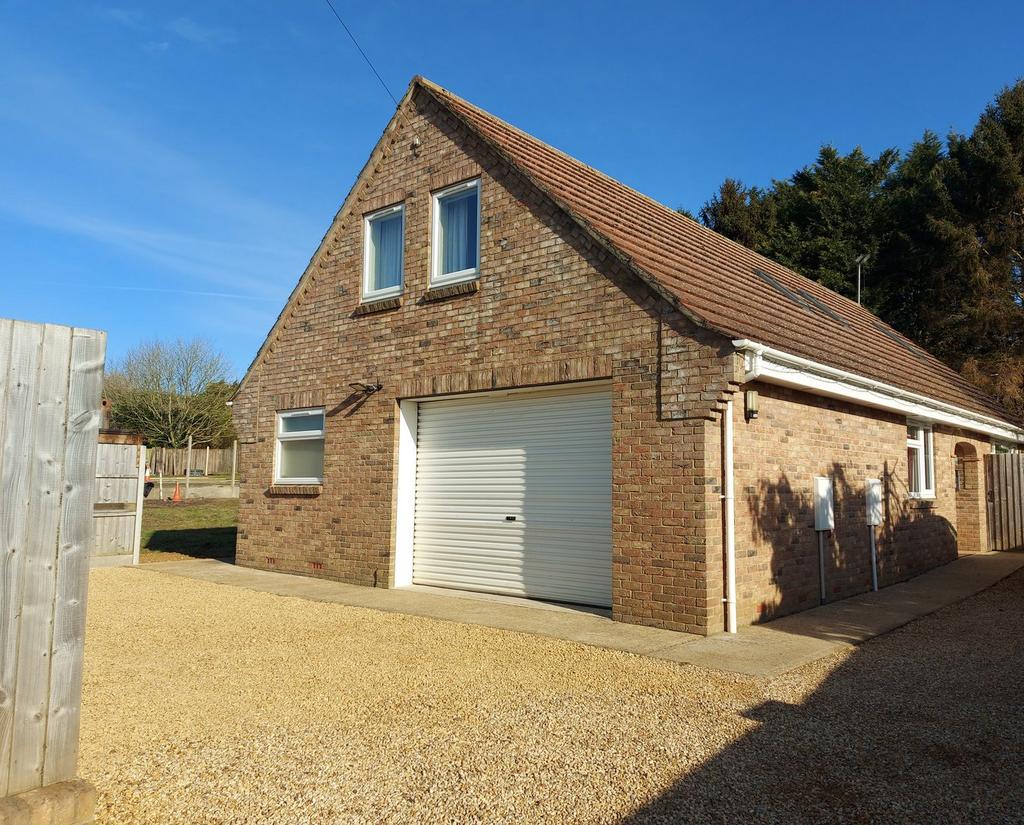 Trafalgar Road, Downham Market PE38 3 bed detached house for sale - £ ...