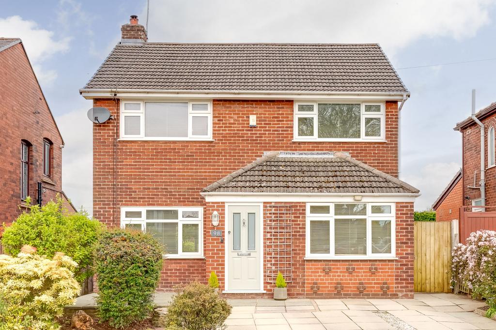 Billinge, Wigan WN5 3 bed detached house - £350,000