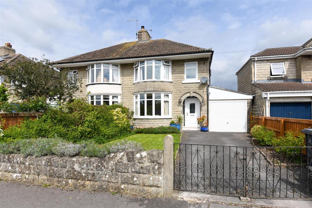 Holbrook Lane Trowbridge 3 Bed Semi Detached House For Sale £295 000