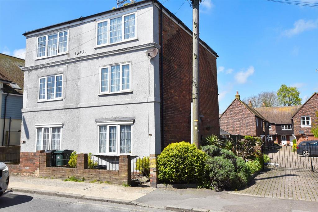 Wish Street, Rye 3 bed semi-detached house - £325,000