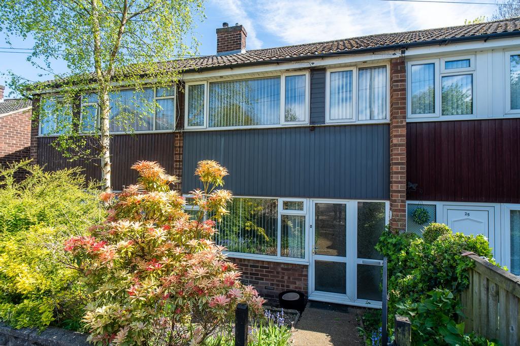 Rose Bank Street, Batley, WF17 3 bed terraced house - £120,000