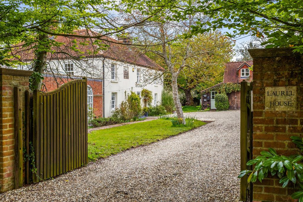 Browninghill Green, Baughurst... 5 bed detached house for sale - £1,650,000
