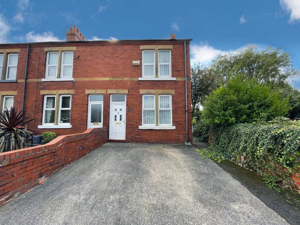 Crabtree Road, Thornton FY5 3 bed end of terrace house for sale - £100,000
