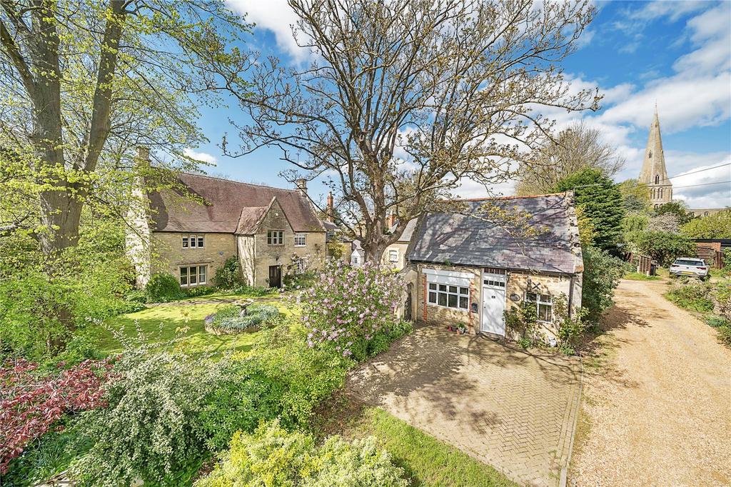 Manor House, Manor Street, Raunds, Wellingborough, NN9 7 bed detached ...
