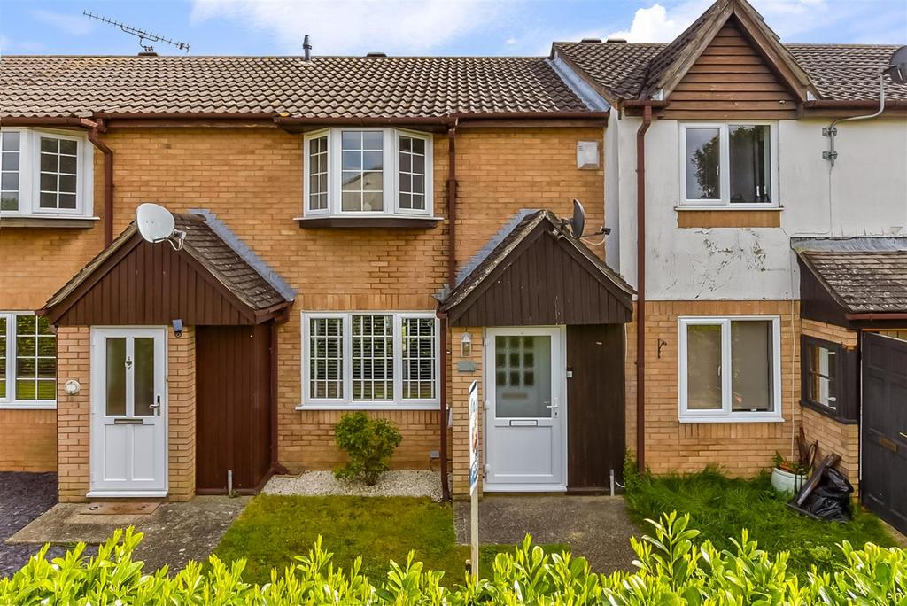 Marlowe Road, Poets Development... 2 bed terraced house - £300,000