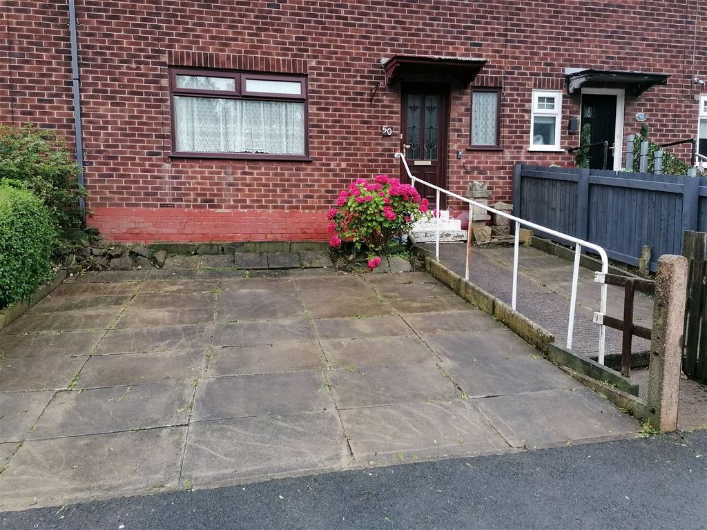 Russell Road, Runcorn 3 bed terraced house - £110,000
