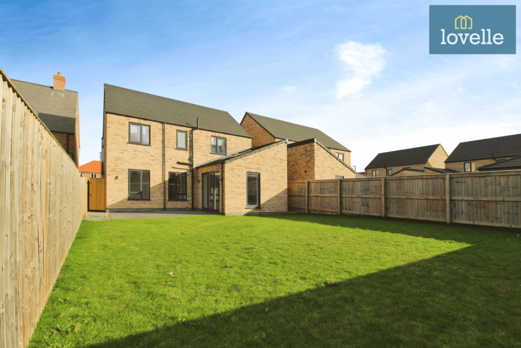 Fritillary Drive, Healing DN41 4 bed detached house - £320,000