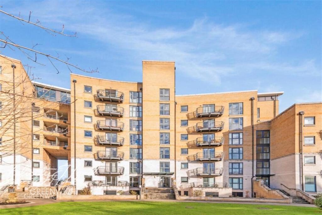 Greenfell Mansions, SE8 2 bed flat to rent - £2,250 pcm (£519 pw)