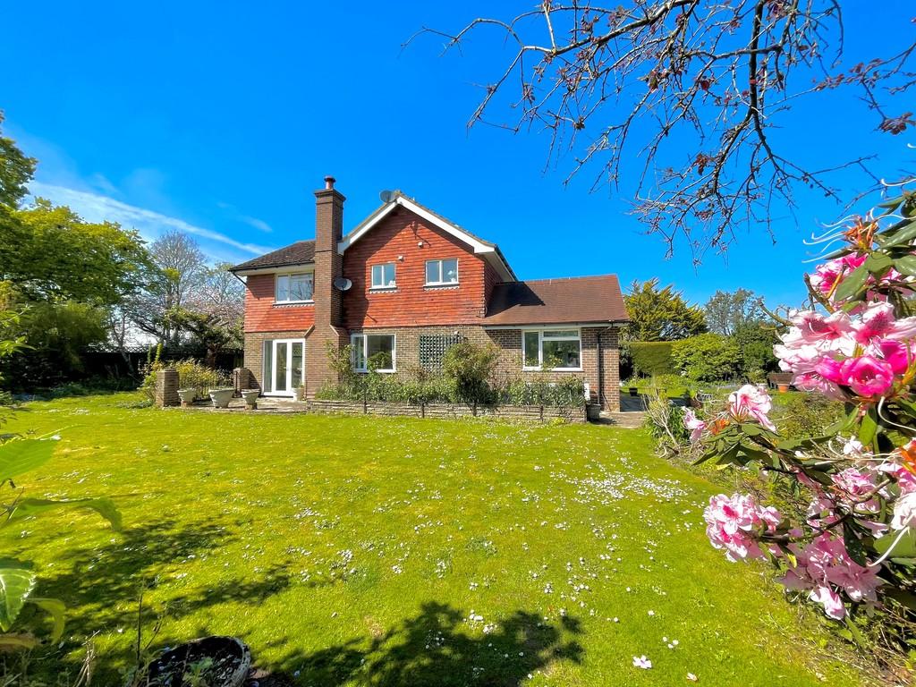 Lyminster Road, Lyminster 4 bed detached house - £840,000