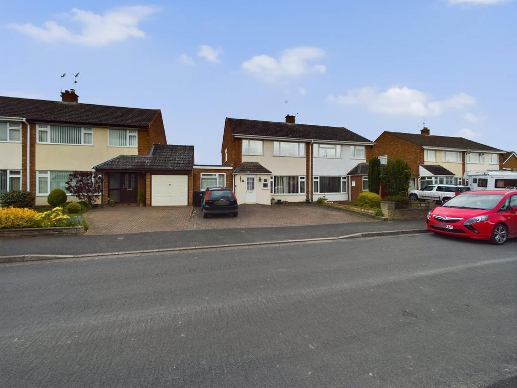 Riverview Close, Worcester... 4 bed semi-detached house for sale - £270,000