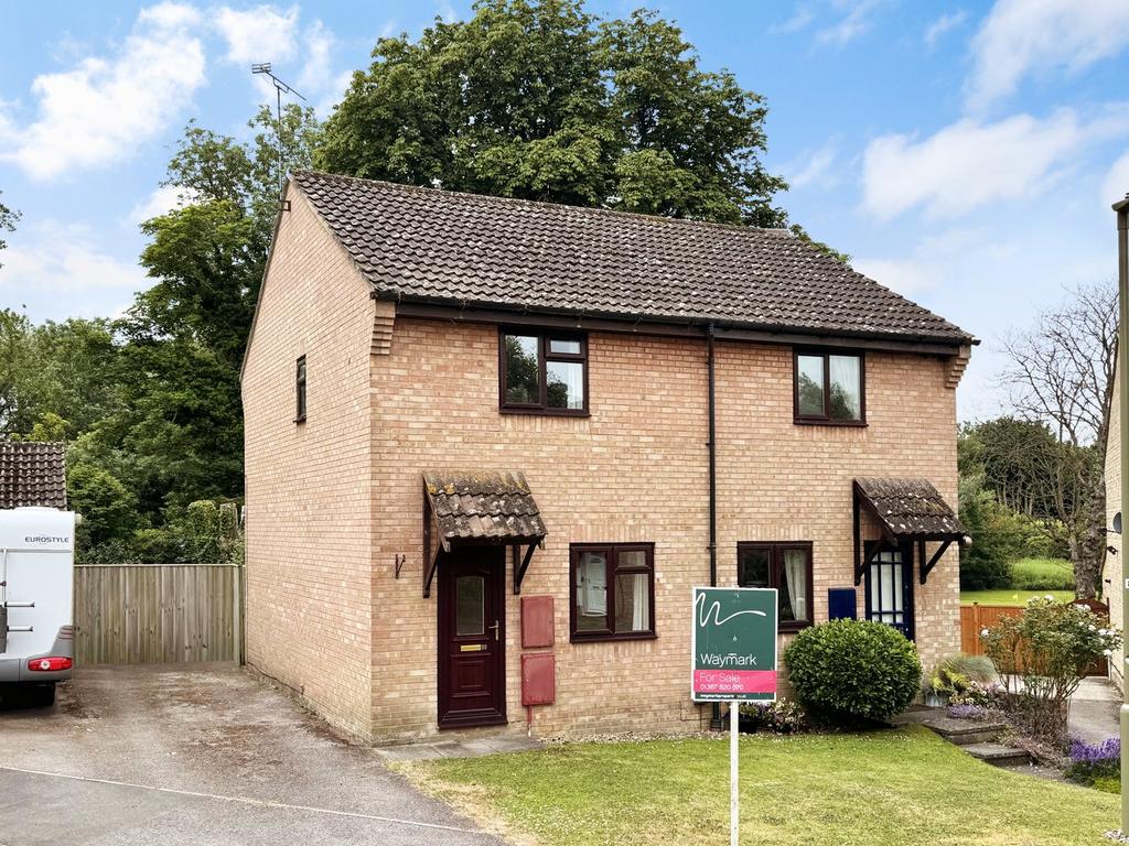 Barrington Road Watchfield Sn6 2 Bed Semi Detached House For Sale £