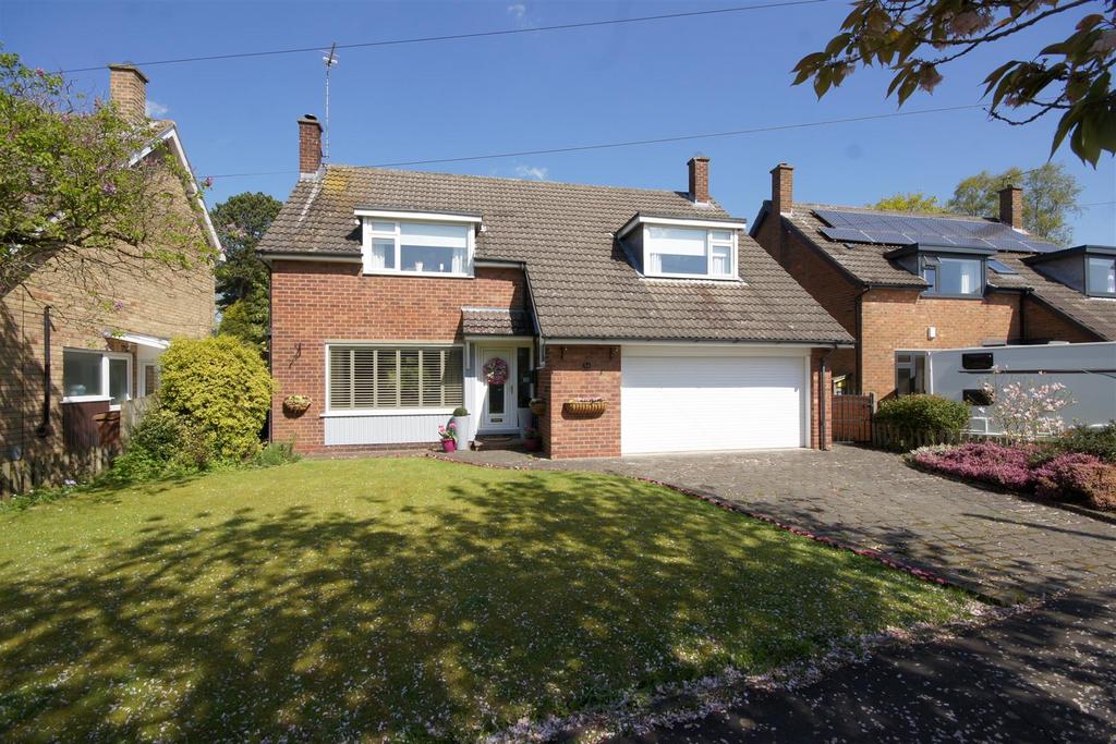 Manor Road, Swanland HU14 4 bed detached house for sale - £464,950