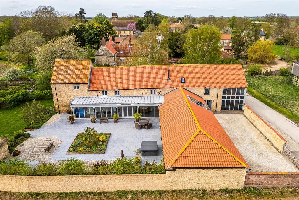 Faldingworth Road, Spridlington... 5 bed barn conversion for sale - £ ...