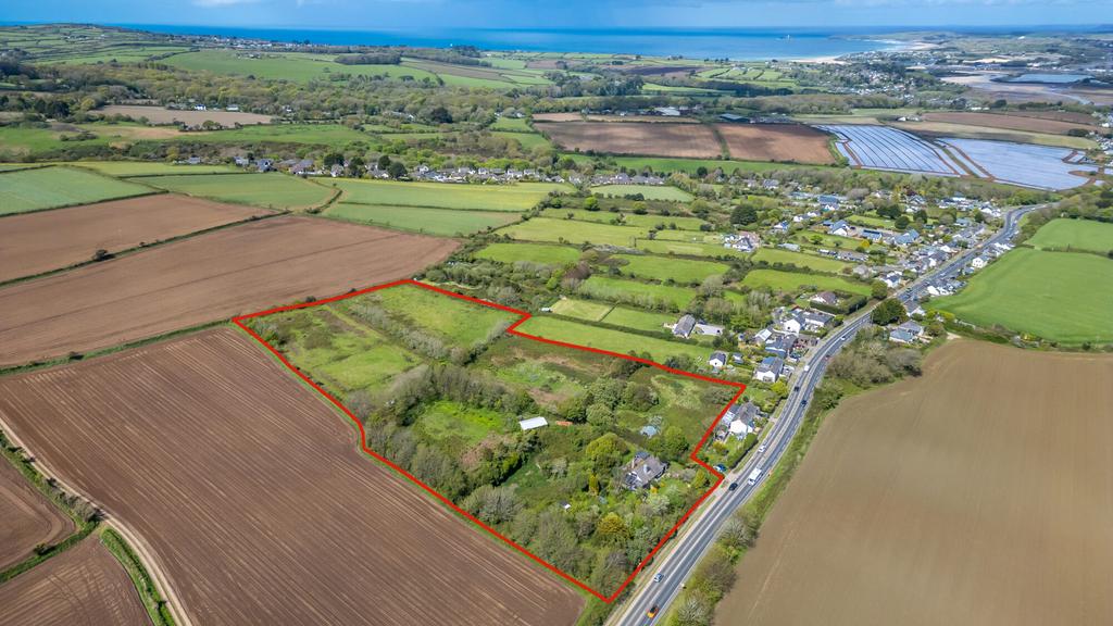 Canonstown, Hayle, West Cornwall 6 bed detached bungalow for sale - £ ...