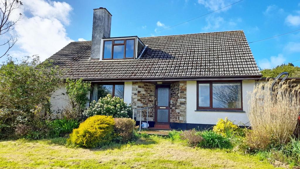 Canonstown, Hayle, West Cornwall 6 bed detached bungalow for sale - £ ...