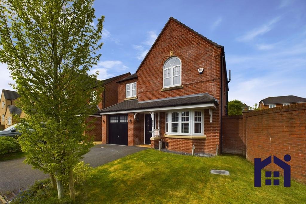 Range Drive, Standish, WN6 0GU 4 bed detached house - £340,000
