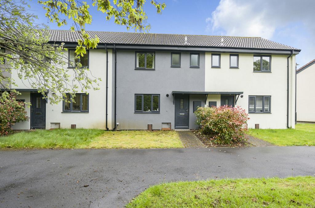 St. Lucia Park, Bordon, Hampshire, GU35 2 bed terraced house - £300,000